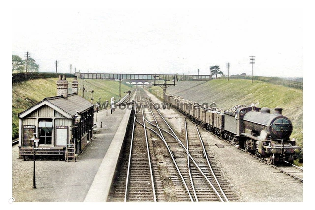 PTC8786 - CAMBS' - LNER 2-8-0 passing Abbotts Ripton Railway Station ...