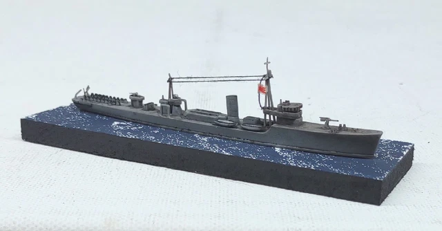 1:700 SCALE BUILT Plastic Model Ship Diorama WWII Japanese Sub Chaser ...