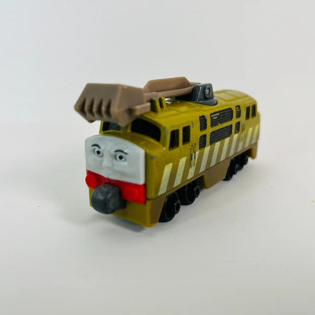 THOMAS & FRIENDS Take N Play Along DIESEL 10 Train Engine DIECAST - £14 ...