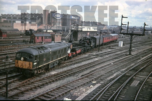 35MM SLIDE BR British Railways Diesel Loco Class 24 D5005 Rugby c1965 ...