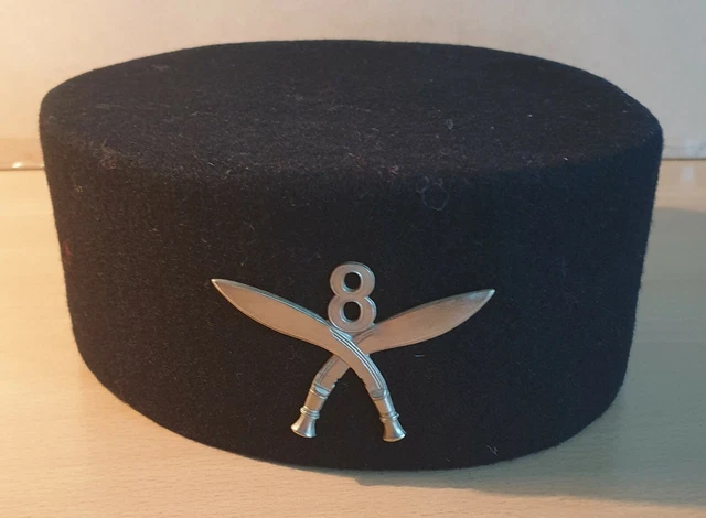 WW2 BRITISH (INDIAN) Army 8th Gurkha Rifles Other Ranks' Black Pill Box ...