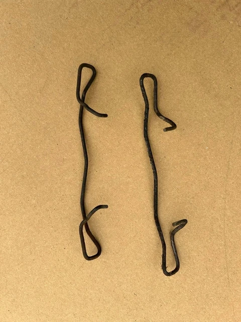FORD FOCUS ST 225 Rear Brake Caliper Retaining Clips Pair Mk2 2009 Face ...