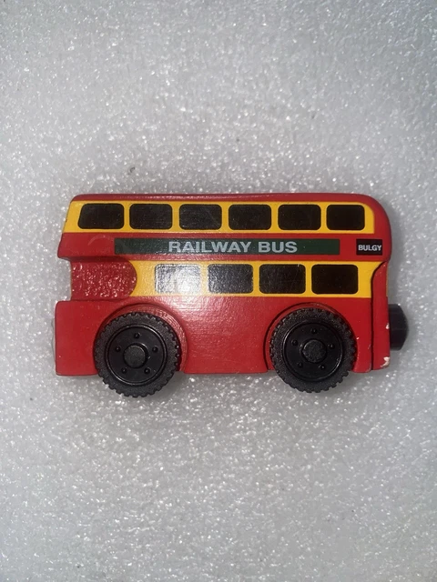 BULGY THOMAS & Friends Wooden Railway Red Bulgy Bus Engine Train Set ...