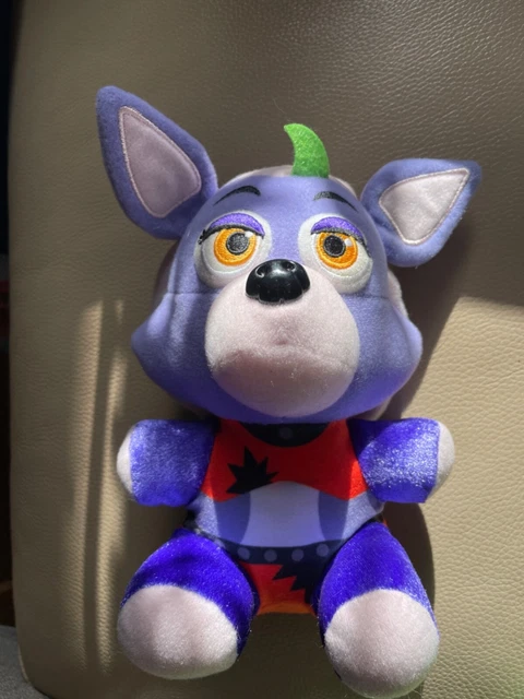FIVE NIGHTS AT Freddy's Security Breach Roxanne Wolf Plush Official ...