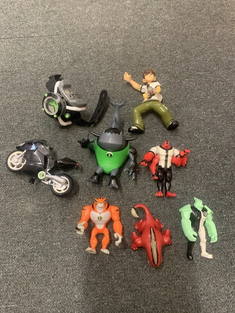 BEN 10 OMNITRIX Bandai Watch Bike And Vintage Figures Lot £1.75 ...