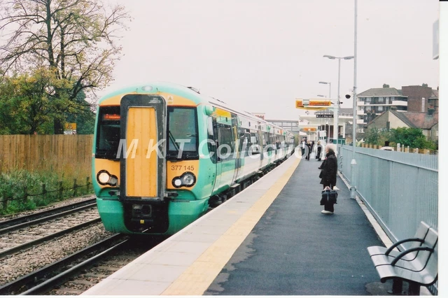 RAIL PHOTO CLASS 377 377145 377127 @ Mitcham Eastfields 6/11/08 Epsom ...