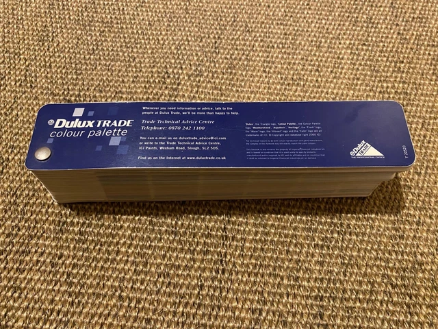 DULUX TRADE COLOUR Palette Fan Deck - Swatch Card - 2000/2001 £49.00 ...