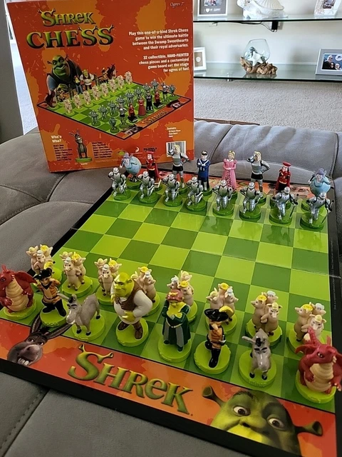 SHREK CHESS 32 Collectable Hand Painted Chess pieces and custom game ...