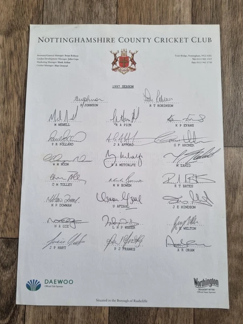 NOTTINGHAMSHIRE COUNTY CRICKET Club SIGNED Team Sheet- 1997 Season £5. ...