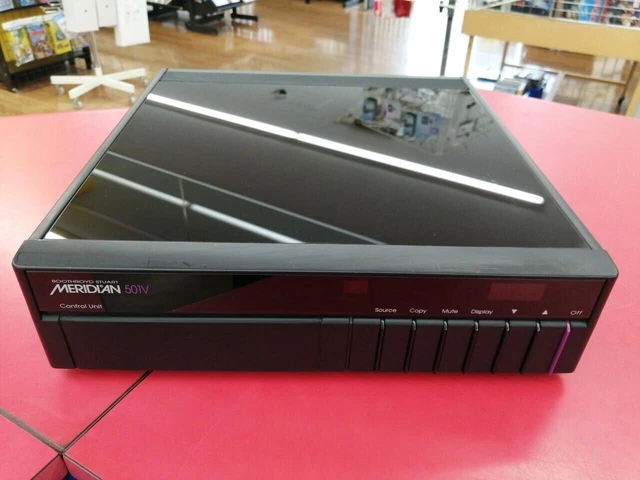 AMPLIFICATEUR DE CONTRÔLE Meridian 501V [Chic Tone, 6 entrées, 2 ...