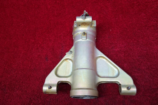 PIPER NOSE GEAR Trunnion Housing PN 21689 $930.40 - PicClick CA