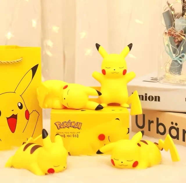 POKÉMON PIKACHU NIGHT Light Glowing Children Toy Pokemon Cute Bedside ...