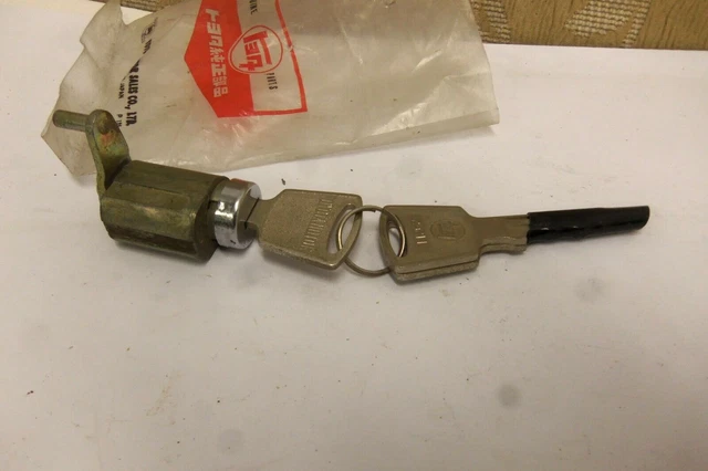 NOS GENUINE TOYOTA トヨタ CYLINDER LOCK CLASSIC LANDCRUISER HILUX STOUT ...
