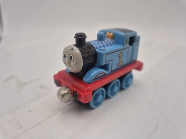 THOMAS THE TANK Engine & Friends Take N Play Diecast Thomas £4.95 ...