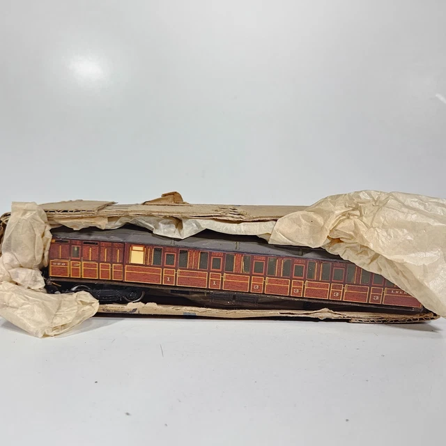 IAN KIRK KIT-BUILT LNER Gresley Corridor Third Class Coach Teak Semi ...