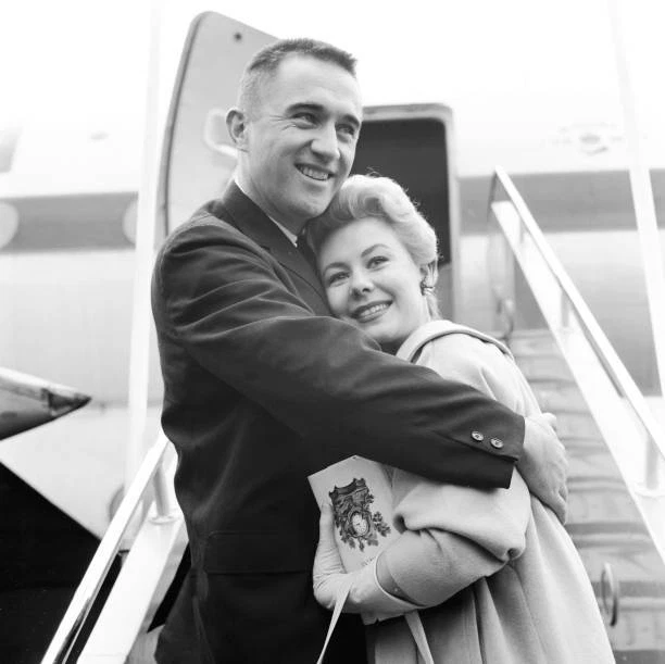 MITZI GAYNOR AMERICAN Actress Singer Dancer 1950S Old Photo 11 EUR 6,60 ...