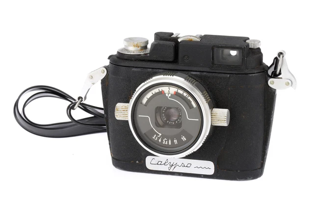 CALYPSO UNDERWATER CAMERA with SOM Berthiot Lens (Rare Jacques Cousteau ...