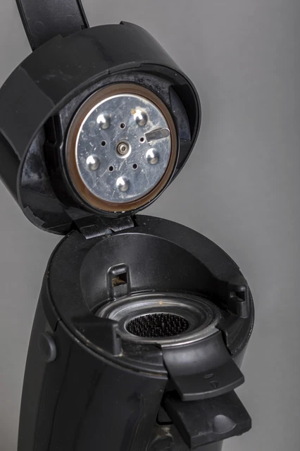 PHILIPS SENSEO POD Coffee Machine Model 7810 used in working condition ...