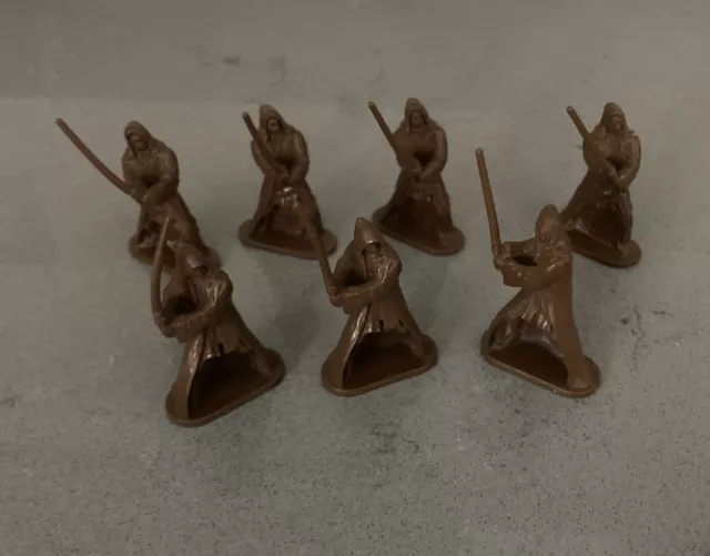 Star Wars Command Figures 7 Plastic Toy Jedi Knights In Lightsaber Pose