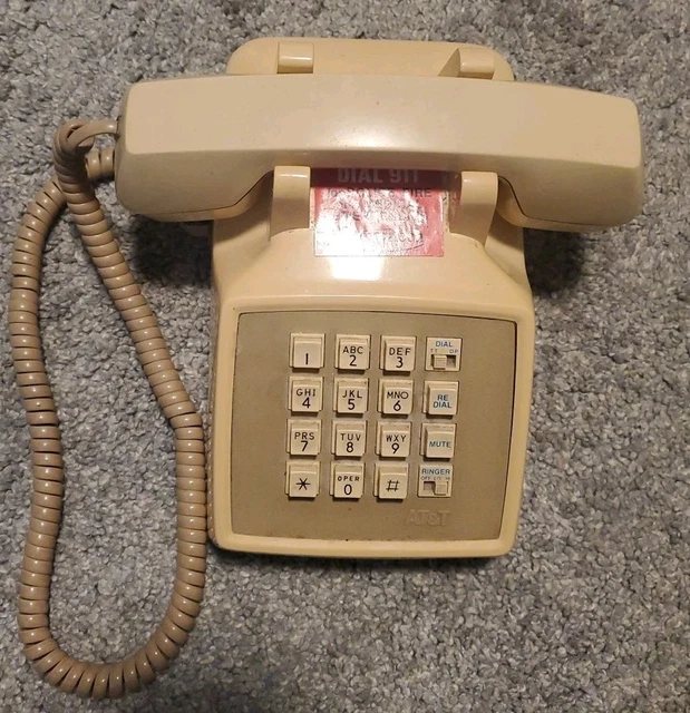 VINTAGE AT&T BEIGE Traditional 100 Push Button Corded Landline Desk ...
