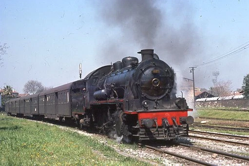 ORIGINAL COLOUR SLIDE of 44060 TCDD Turkish steam loco £2.99 - PicClick UK