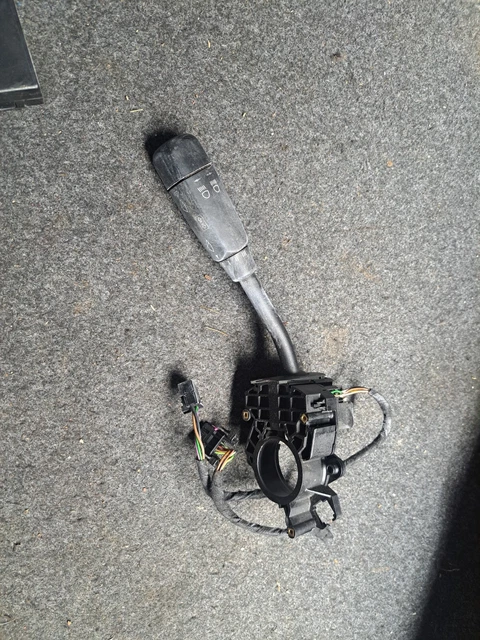 V2 MERCEDES BENZ W639 Vito BJ04 Colonne Interrupteur A 6395450124 EUR ...