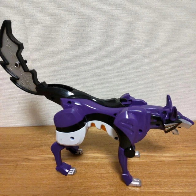 BANDAI POWER RANGERS Juken Sentai Gekiranger Jungle Fury DX Geki Wolf ...