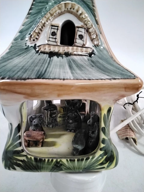 VINTAGE DEREK FOWLER Studio, Pottery Mouse School Table I am....Lamp £ ...