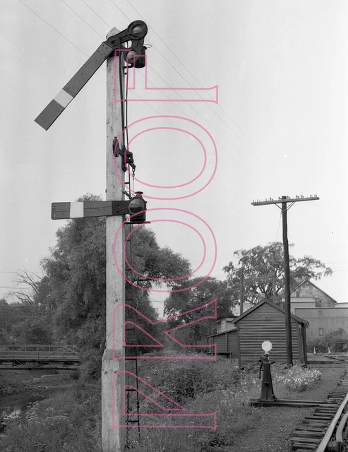 CANADIAN PACIFIC RAILWAYS (CP) Track Signal at Guelph Station - 8x10 ...