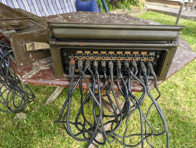 WW2 BRITISH ARMY 10 Line Magneto Switchboard Field Telephone £116.00 ...