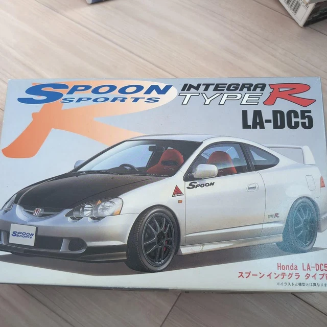 SPOON SPORTS HONDA LA DC5 Model Kit 124 Scale Car with Decals Neu EUR ...