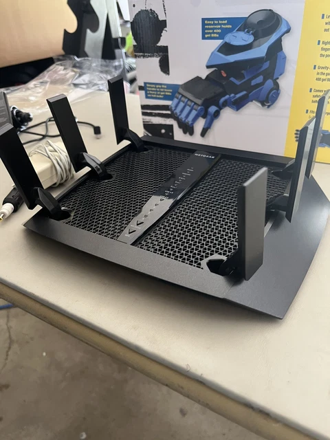 NETGEAR NIGHTHAWK X6 Smart Wi-Fi Router R8000 AC3200 Tri-band Wireless ...