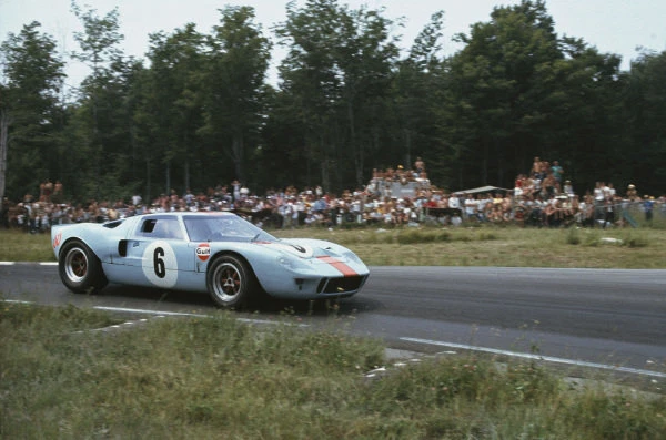 PAUL HAWKINS DAVID Hobbs Ford GT40 Sports Car 1968 Racing Old Photo 1 ...