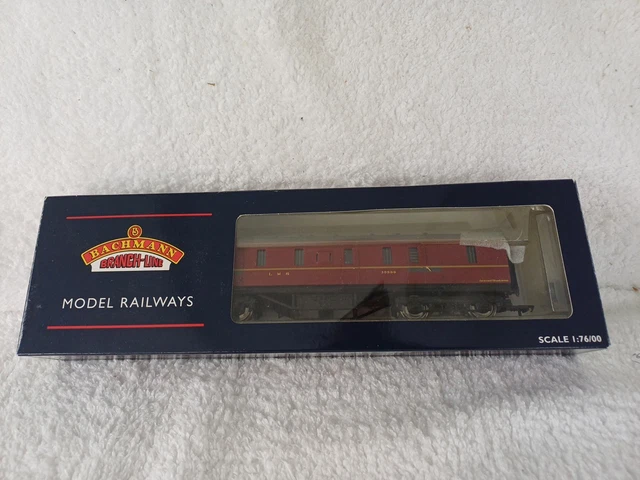 BACHMANN OO GAUGE 34-327B 50ft Parcel Van Crimson LMS 30966 £18.49 ...