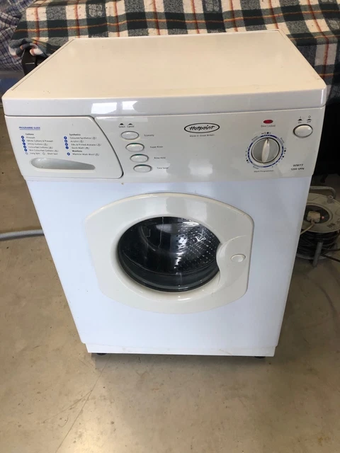 HOTPOINT WASHING MACHINE WM77 1200 SPIN spares or parts only £30.00 ...