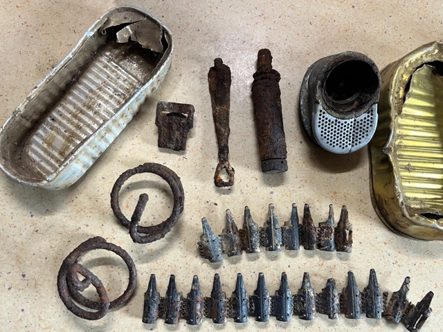 WW2 WWII GERMAN Wehrmacht items from the bunker. Relics £28.39 ...