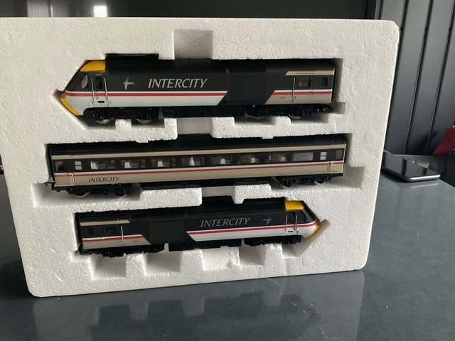 HORNBY R336 BR Intercity 125 Train Pack-Class 43 £50.00 - PicClick UK