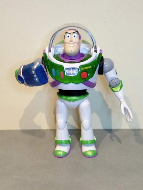 TOY STORY DISNEY PIXAR ROBOT BUZZ L'ECLAIR Sonore Lumineux Parle ...