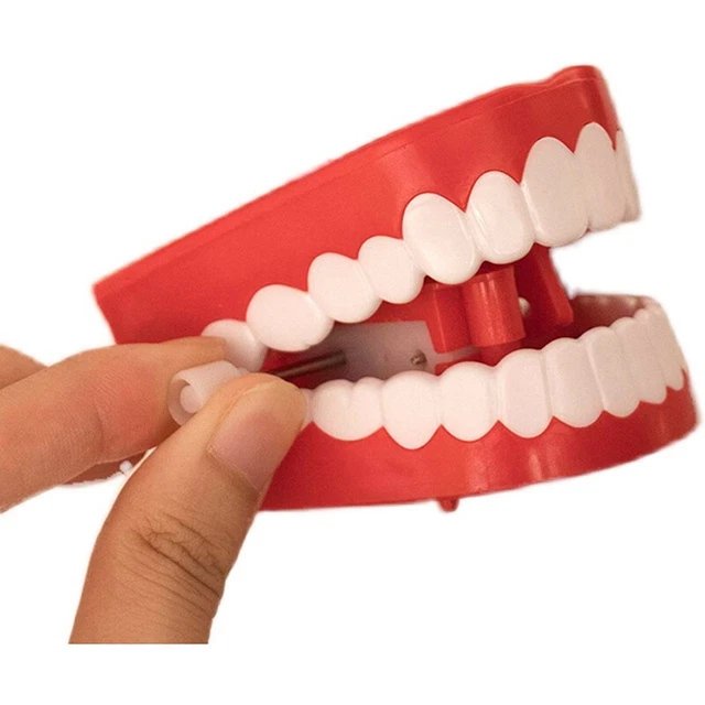 NOVELTY DENTURES CLOCKWORK Fun Toy Teeth Clockwork Beating On The Chain ...