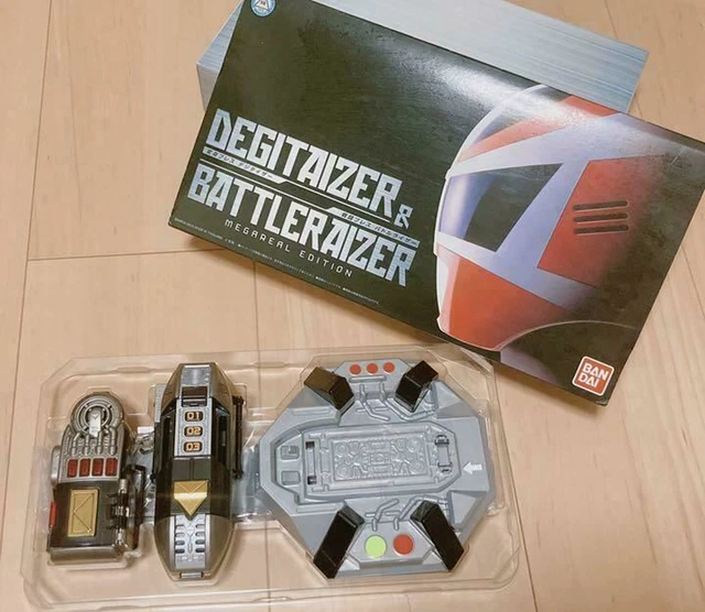 POWER RANGERS IN Space Megaranger Astro Battlizer Gauntlet Morpher Set ...