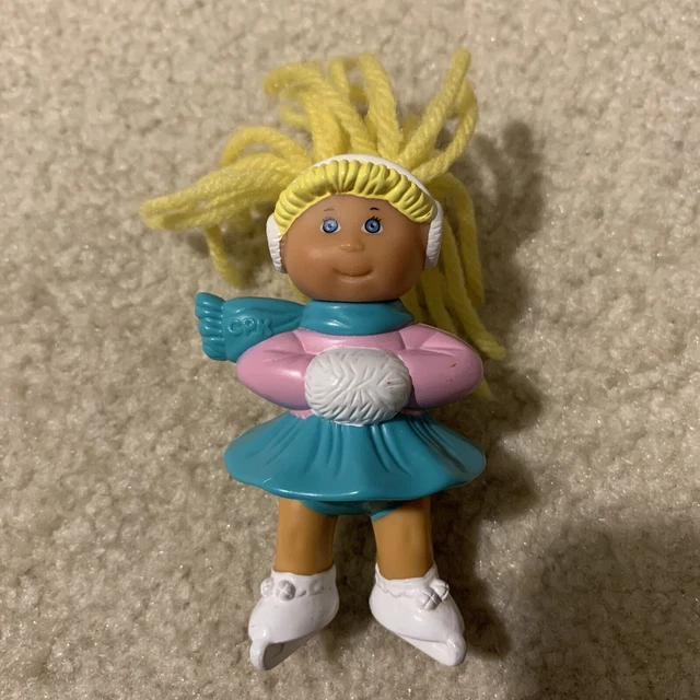 CABBAGE PATCH KIDS Ice Skating Doll 3.5" Toy Figure Cake Topper 1992 ...