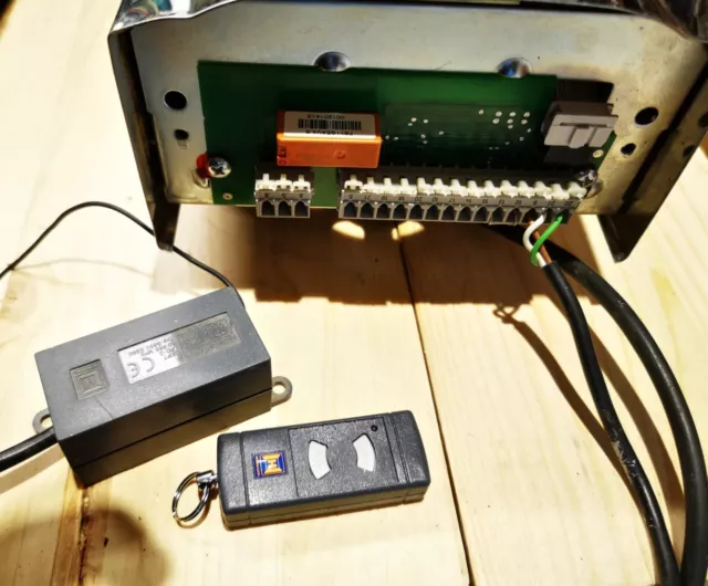 MOTEUR HORMANN SUPRAMATIC E 550N Avec Récepteur et 1 Émetteur ( Sans Rail) EUR 115,00 - PicClick FR