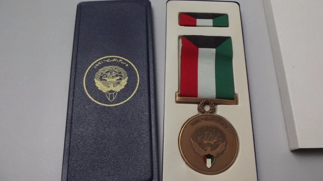 US MEDAL LIBERATION of Kuwait Original Order in Box (Type 2) £31.26 ...