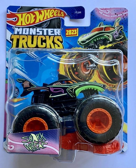 HOT WHEELS MONSTER Trucks SHARK RELICK con auto schiacciabile raro ...