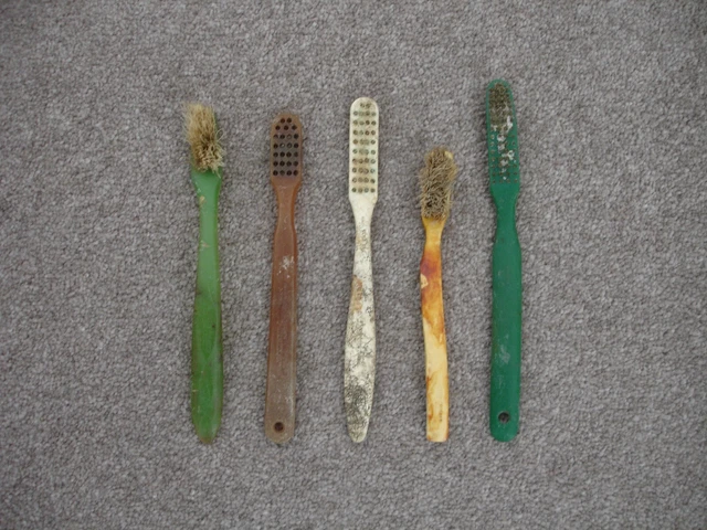 WORLD WAR II Relic - Toothbrushes, British, Normandy Find £21.52 ...