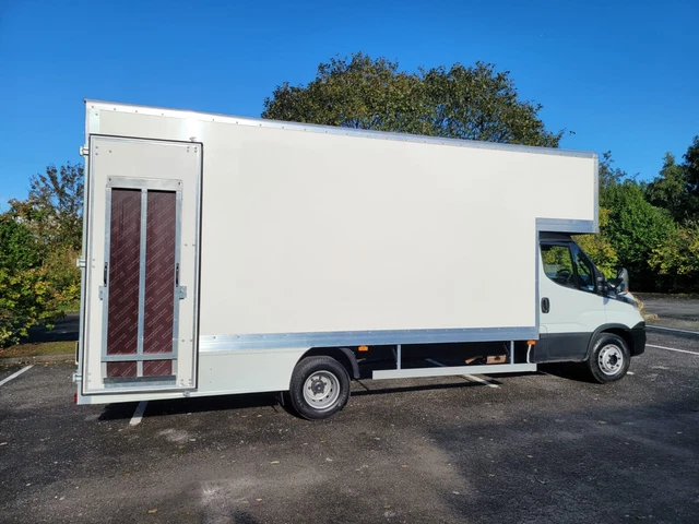 IVECO DAILY 7T Ulez Compliant Luton Dropwell Box Van Truck Low Loader ...