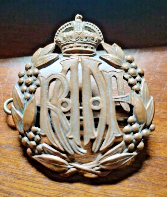 WW2 ROYAL AUSTRALIAN Air Force Raaf Military Cap Badge - World War Ii ...