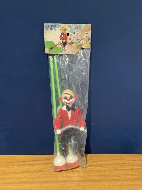 VINTAGE RETRO BNIP 1960s PLASTIC TOY BALANCING CIRCUS Clown Equilibrist ...