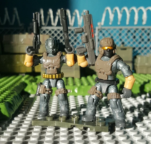 HALO MEGA CONSTRUX Marines (Custom built) Grenadier & Combat marine. £ ...