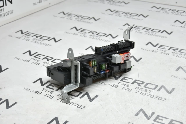 MERCEDES E W212 fuse box relay box control unit module A2129060805 £25. ...